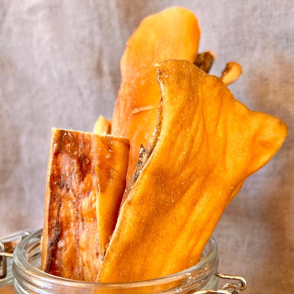 Air-dried Beef Skin - natural treats for pets Cooka's Cookies